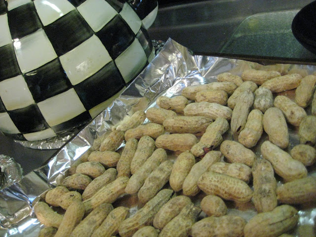 Sweet Nothings: I'M PARCHING PEANUTS TODAY....