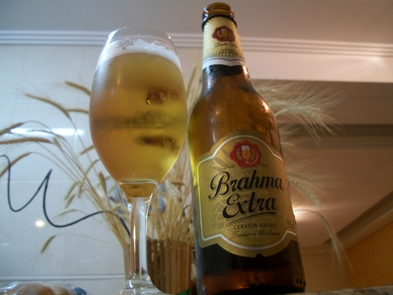 Cerveja? Gosto sim!: Extra! Extra! Extra! é Brahma Extra!