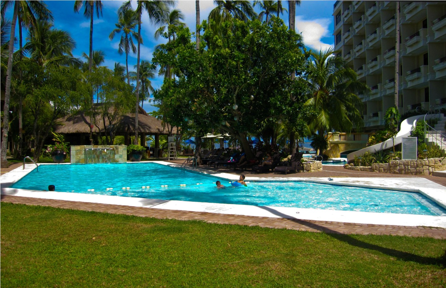 ☀ In Anywhere Else: 7 in costabella, mactan