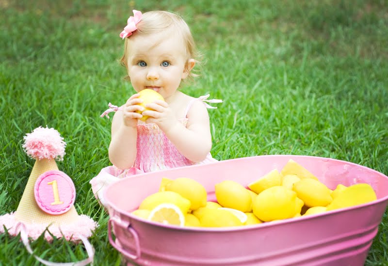 Yarah Designs: Sweet Pink Lemonade 1st Birthday Party