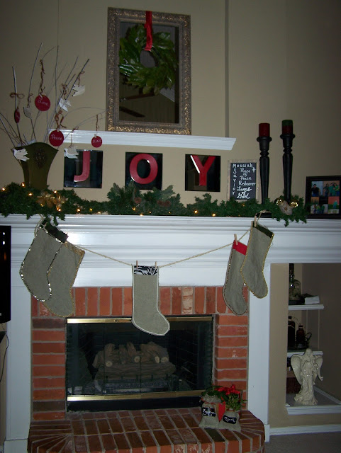 Natural and {Joy}ful Mantle | Simple.Beautiful.Life.
