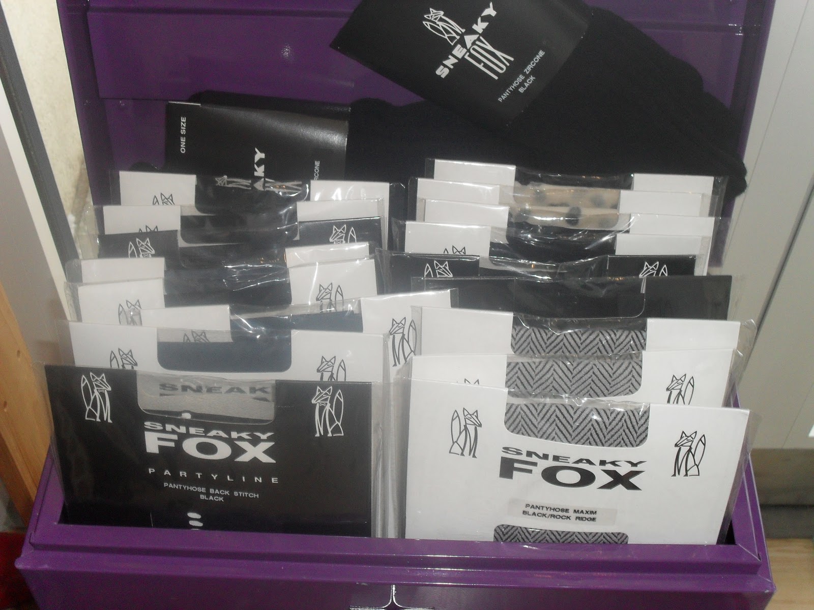 butikken: Strømpebukser fra Sneaky Fox