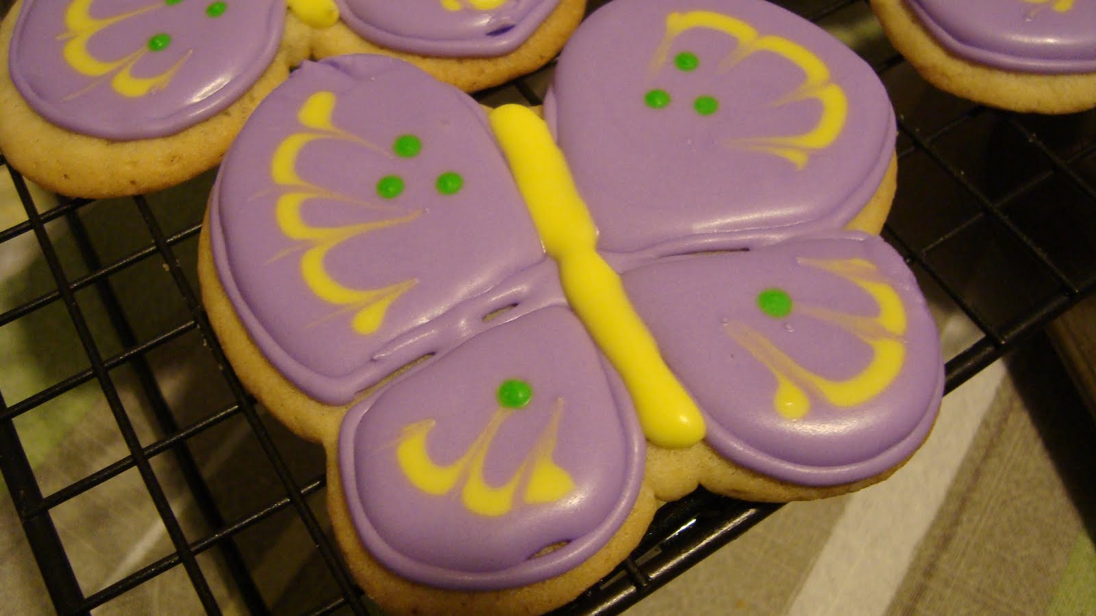 Sugar Plum Pastries: Butterfly Butterfly...Oh So Pretty