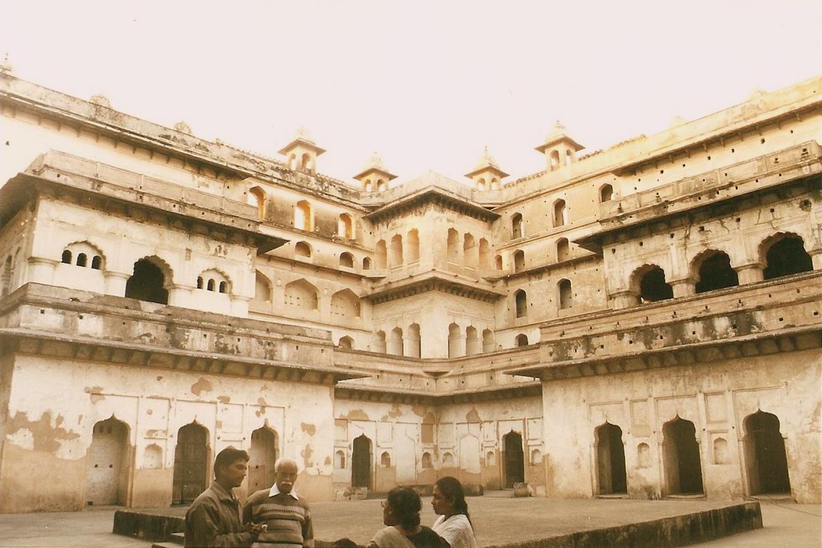 My India Travel: Raj Mahal, Orchaa