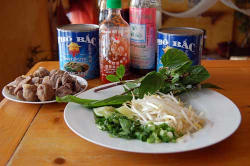 Hmong Can Cook: Lazy Pho (Beef Noodle Soup)