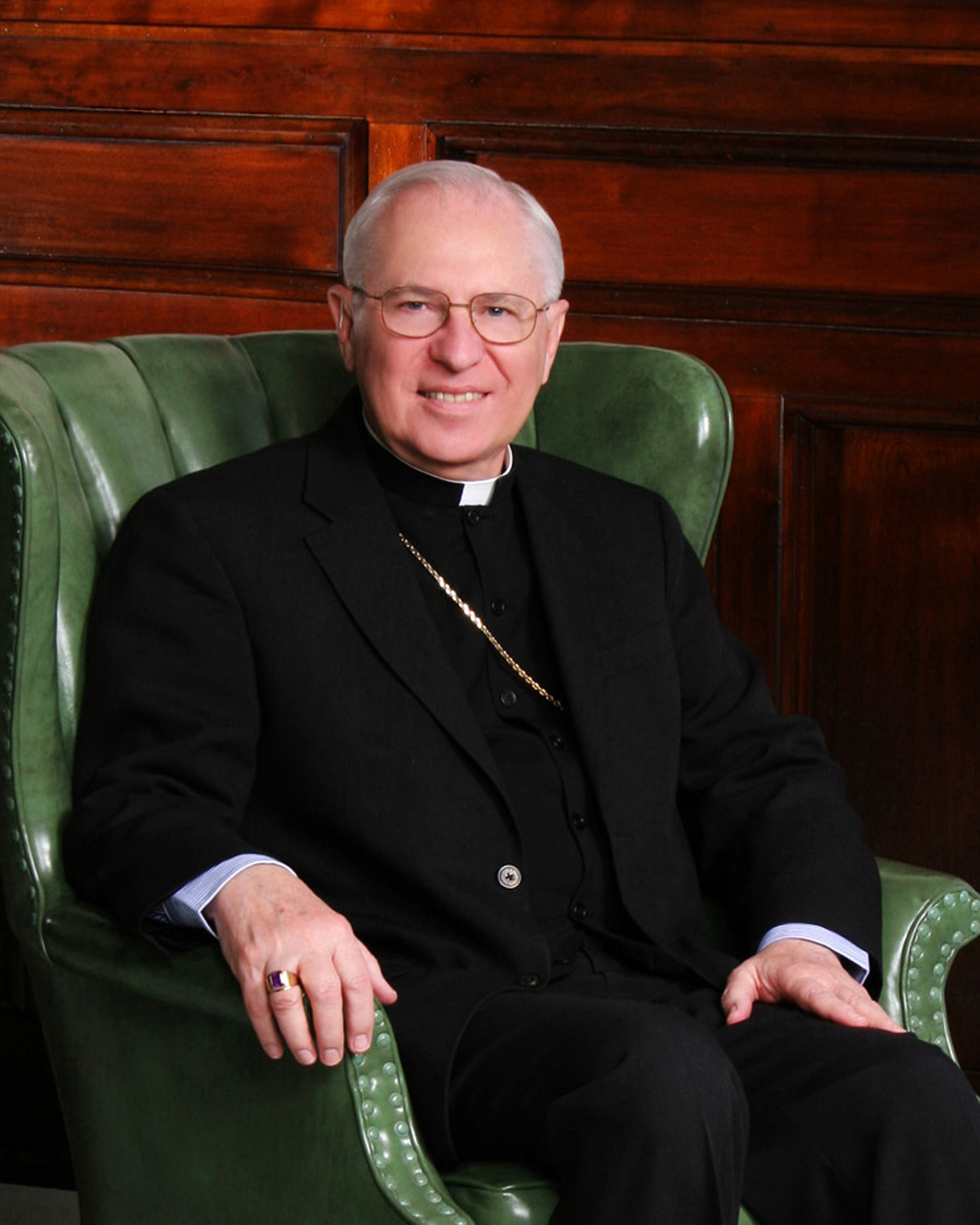 DoS News: Holy Father accepts resignation of Bishop Adamec