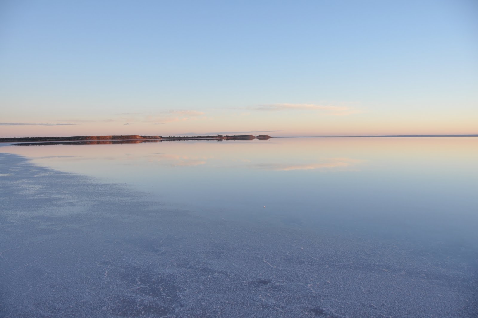 environment & creativity: Lake Hart, South Australia