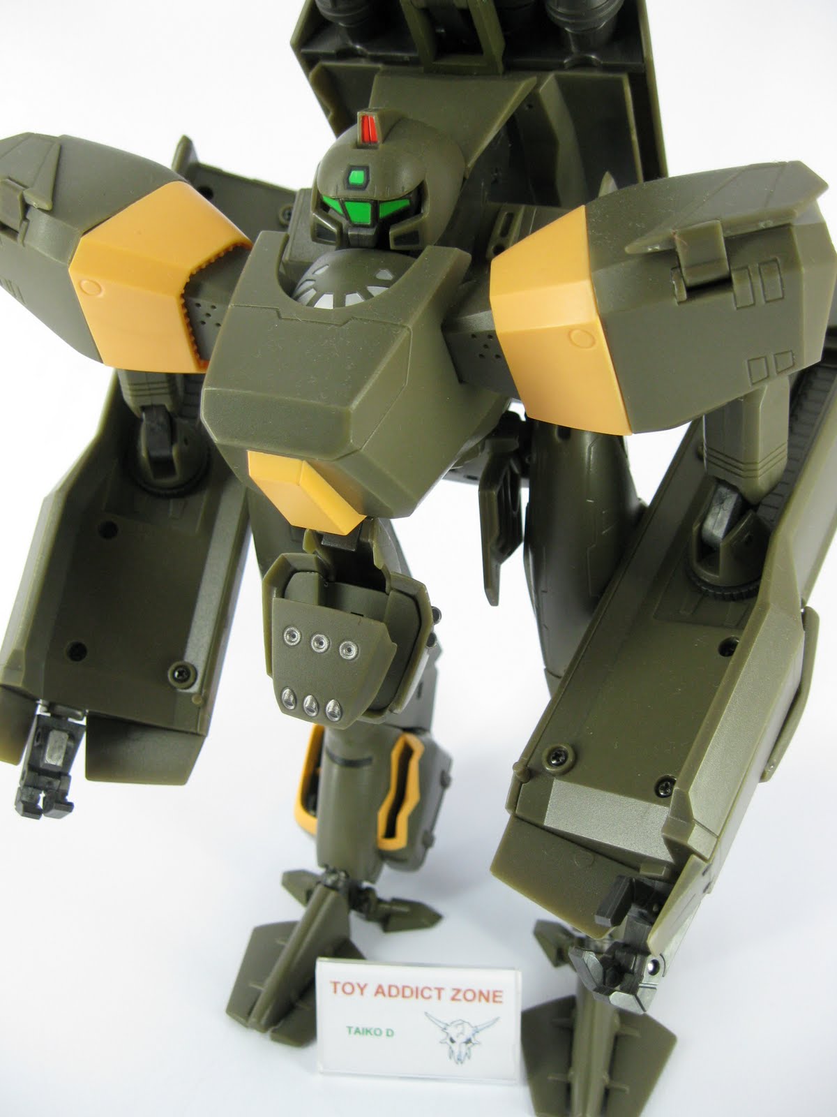 TOY ADDICT ZONE: MACROSS VF-X : 1/100 VB-6 KOENIG MONSTER