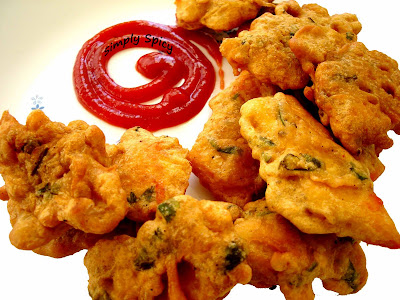 Simply Spicy: Egg Pakoda