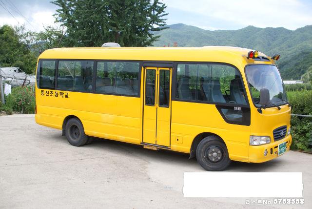 Vehiculos: HYUNDAI COUNTY 2001 - 29 PASAJEROS