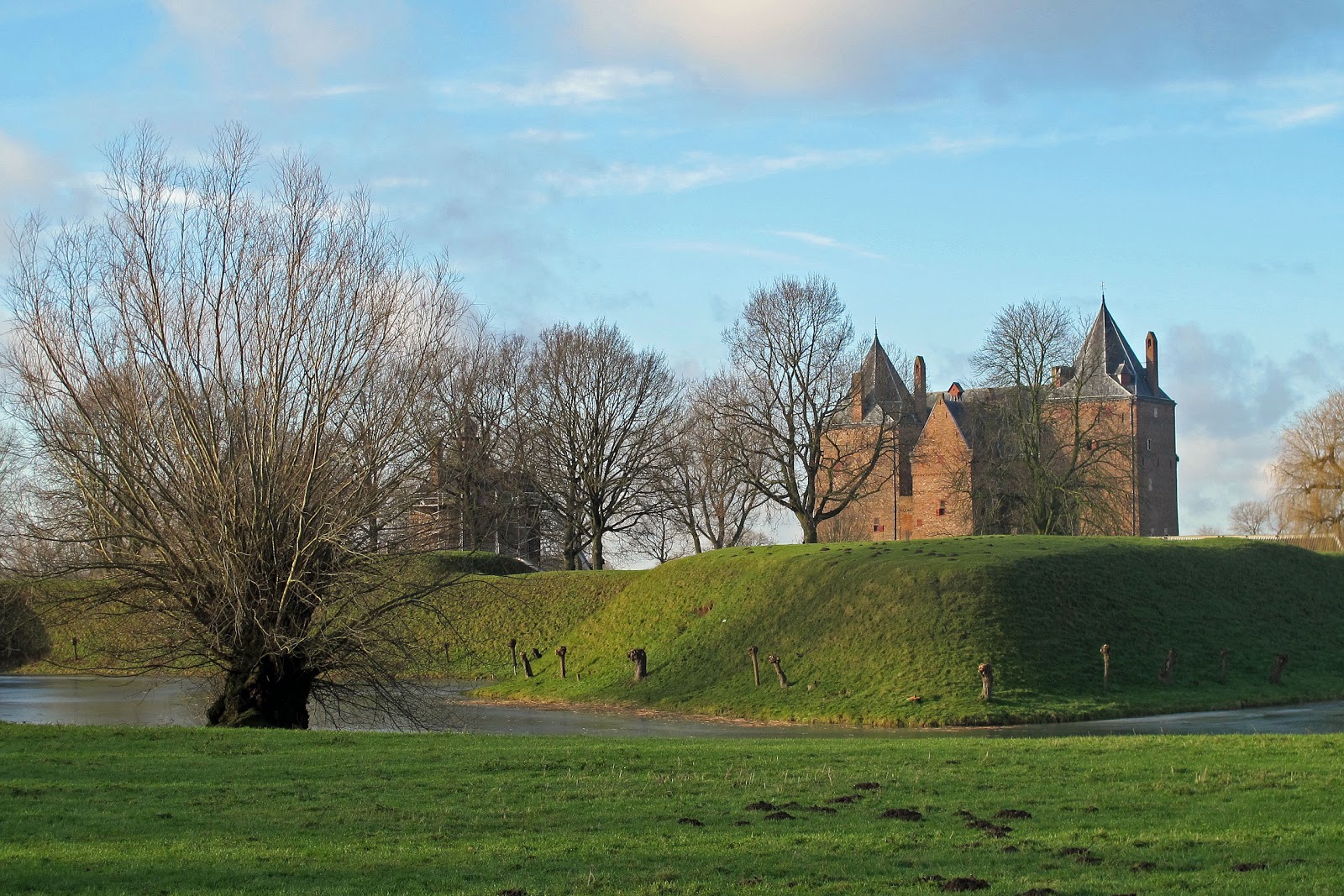 De Ontdekking van het Licht: Slot Loevestein