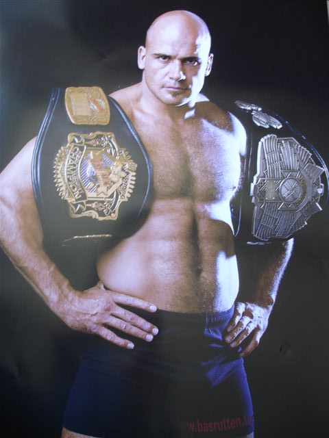 MMA Mixed Martial Arts Sports Sponsorship, Clothing, News, & Fitness ...