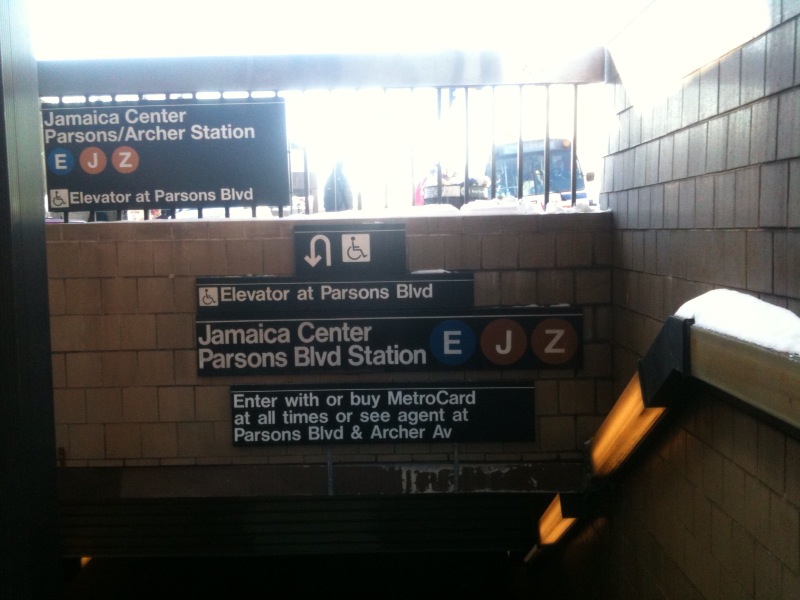 A Subway Rider's Guide through New York: The E and F Trains in Queens