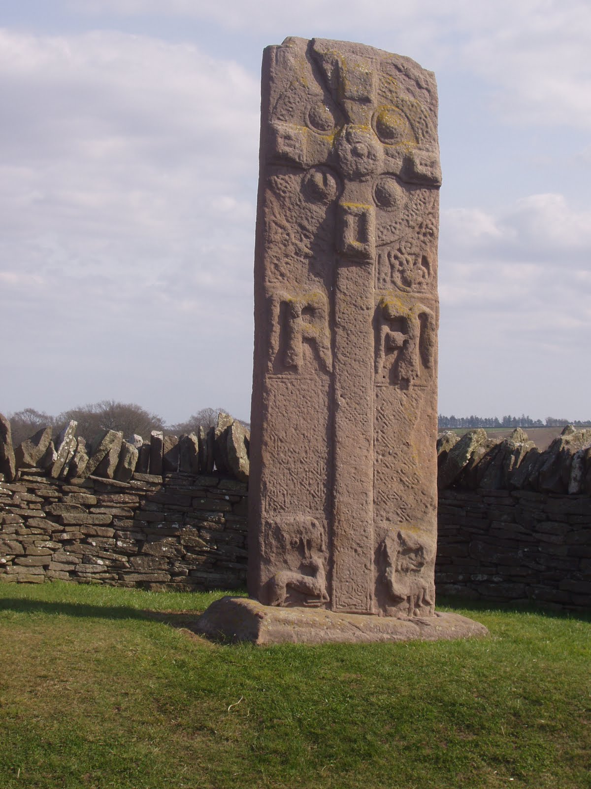 sashiko and other stitching: Scottish stones at Aberlemno (from April ...