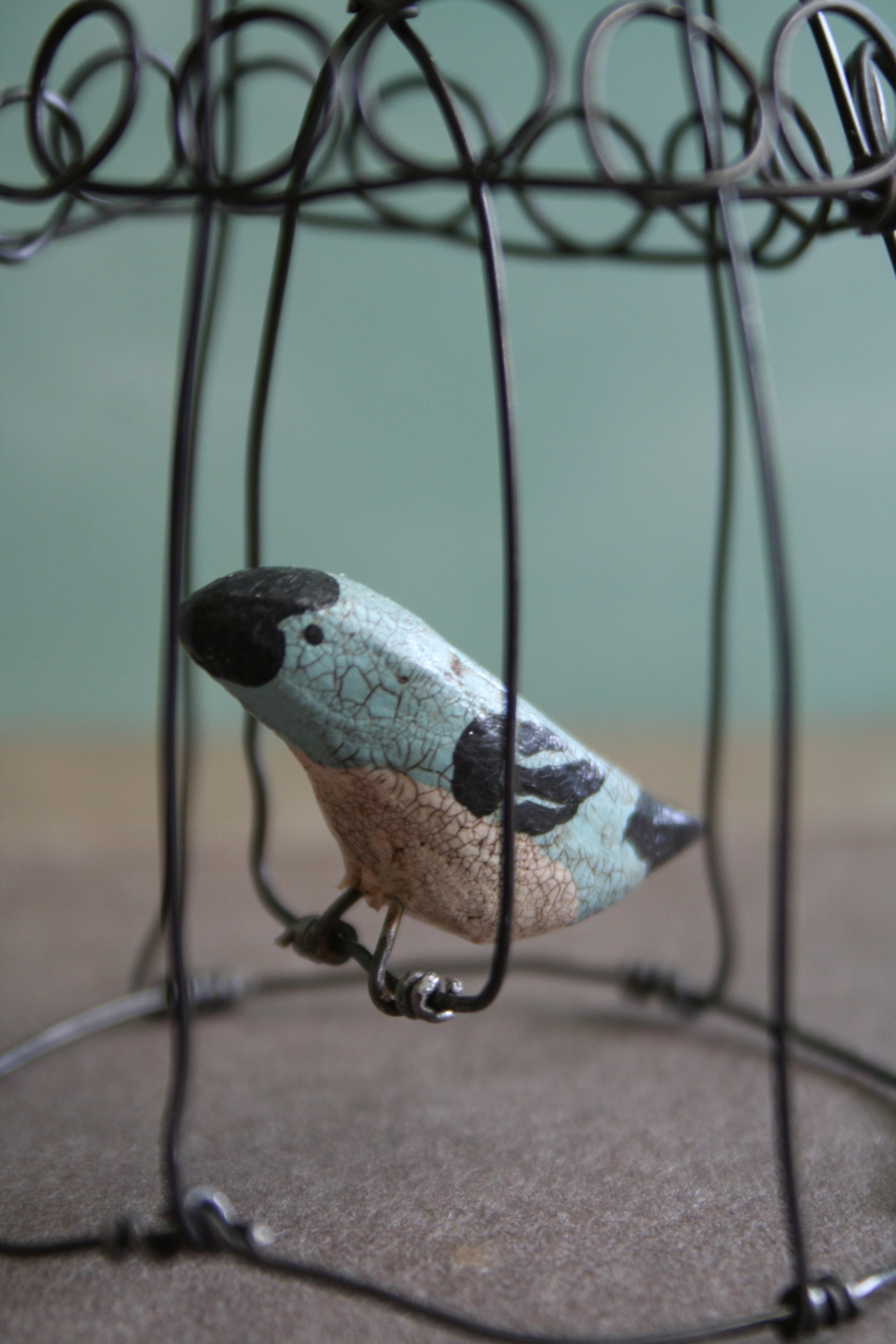 the adventures of bluegirlxo: artful thursdays #16.....paper clay bird ...
