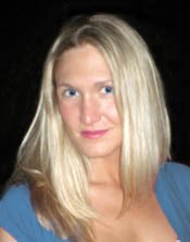 LA FEMME READERS - //: Book Review + Giveaway: Where The Truth Lies by ...