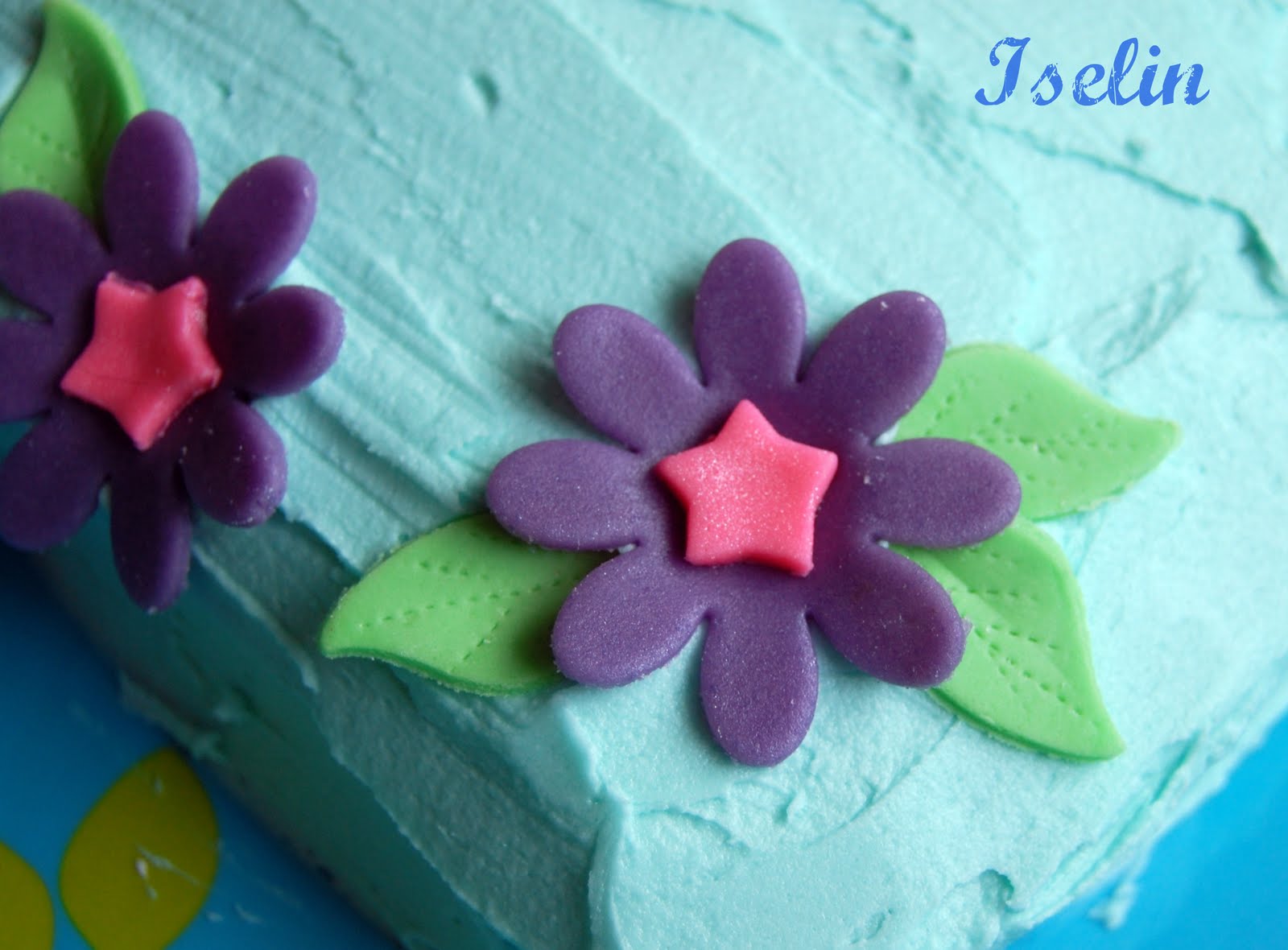 Iselin`s hobbyrom: Bursdagskake til jente på 6år