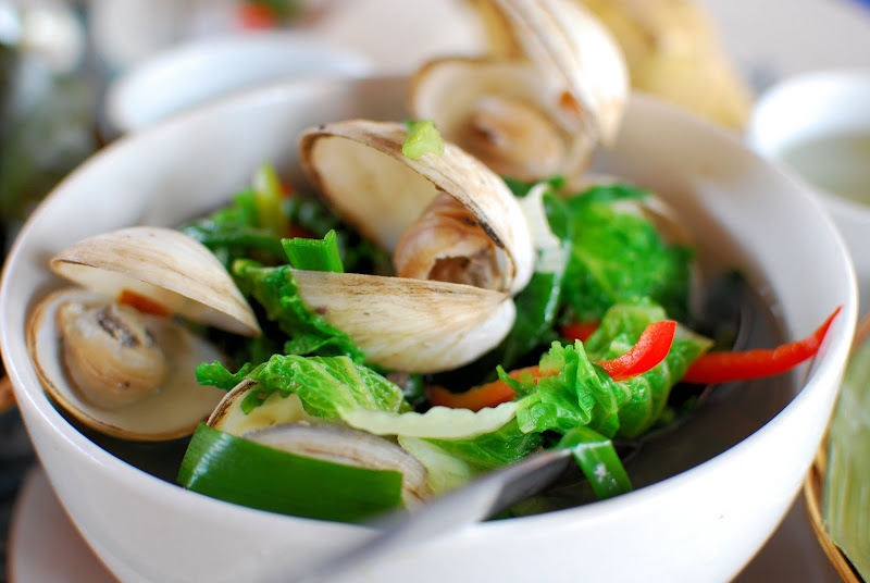 The Nomadic Pinoy: Seafood Binge