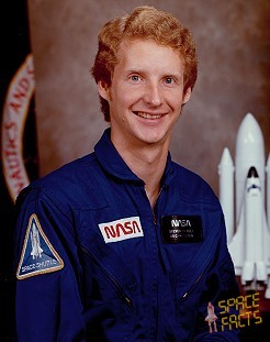 Prensa Espacial: Discovery : aquella primera tripulación