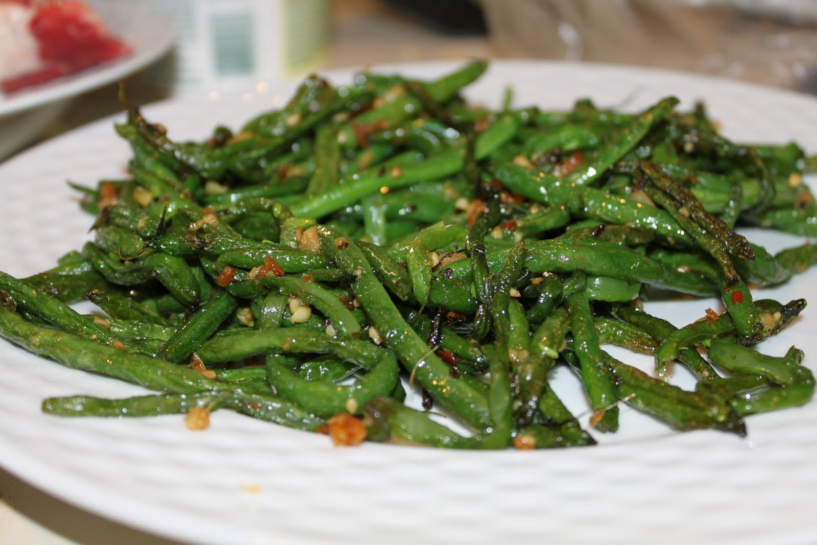 Volta ao Mundo Restaurante: Vagem Frita Chinesa no Estilo de Sichuan