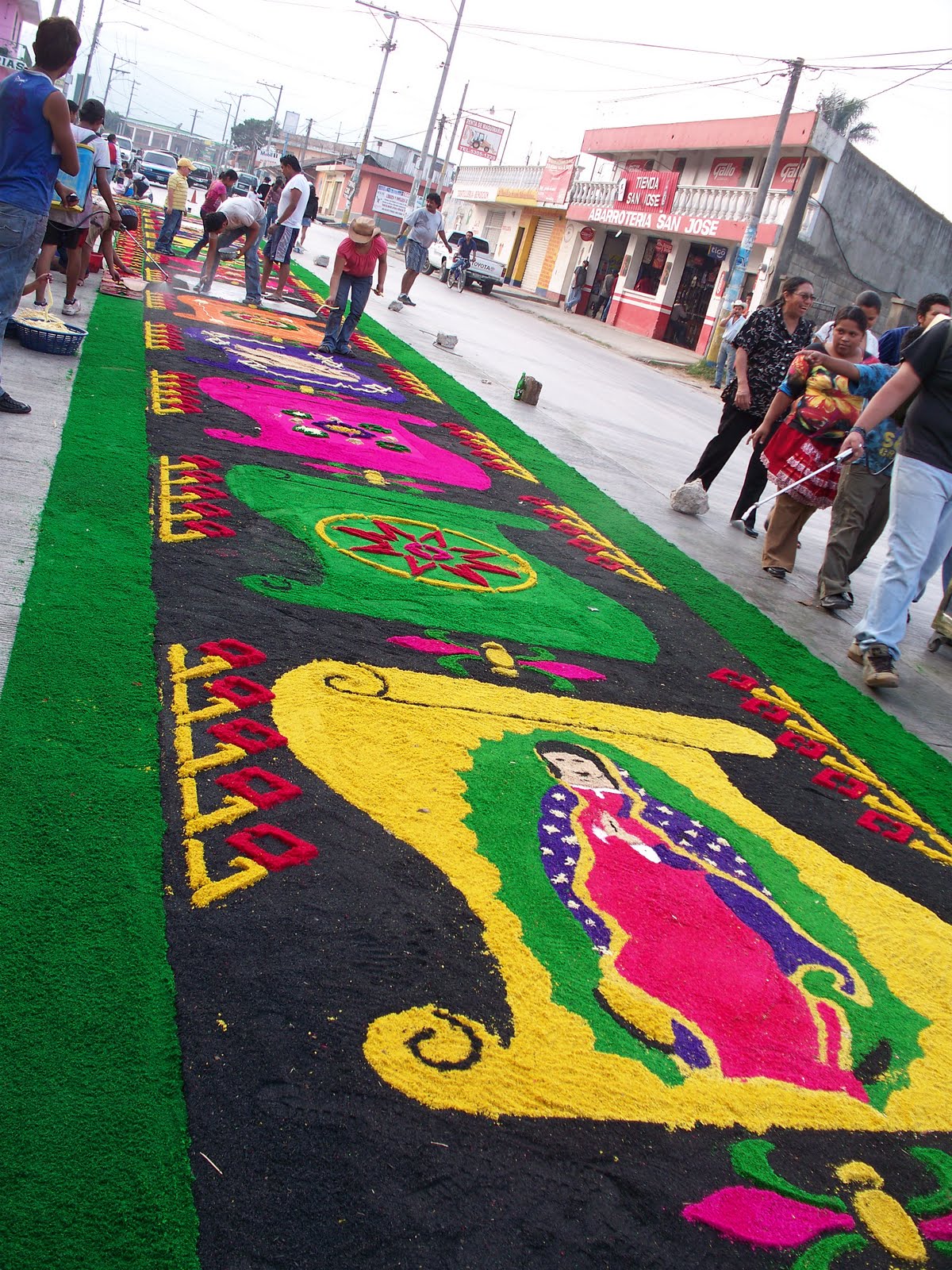 Weaver's Blog: Easter Alfombras