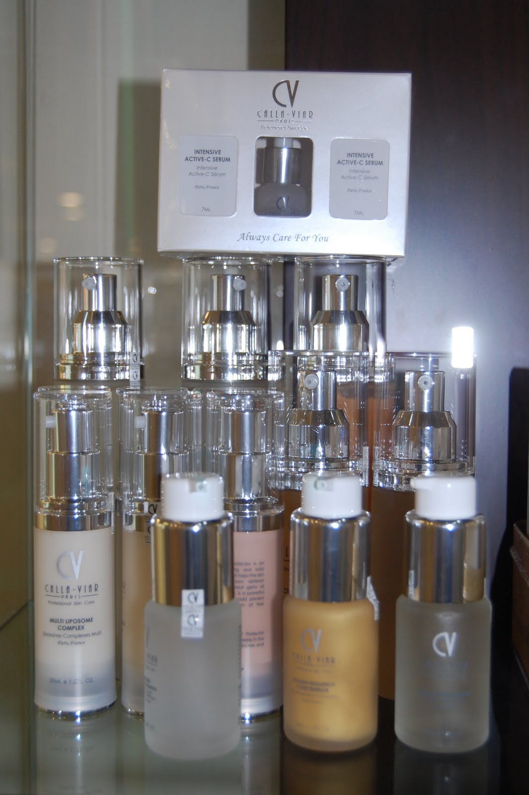 Esteliq: COSMECEUTICALS