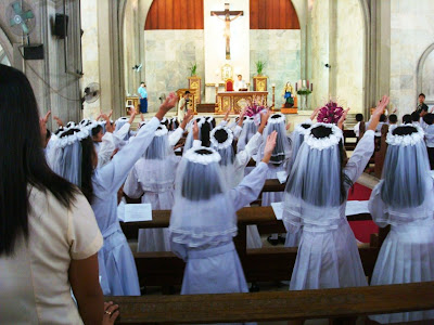 Philippines Phil: First Communion