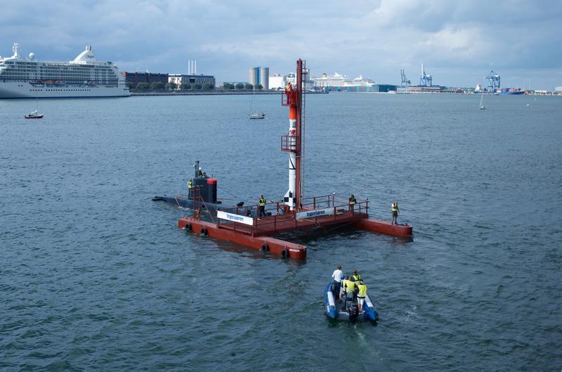 TIL man in Denmark built a 40 tonne 60ft long submarine in his spare ...