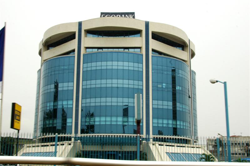 ECO BANK SACKS 4000 WORKERS AFTER ACQUIRING OCEANIC BANK-BANK IN BIG ...