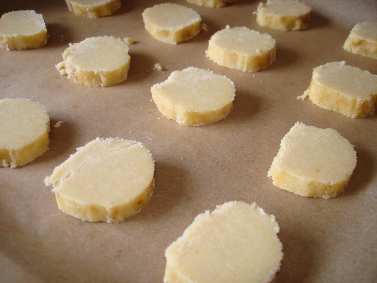 Babaduck: Sugar-dusted Wedding Cookies