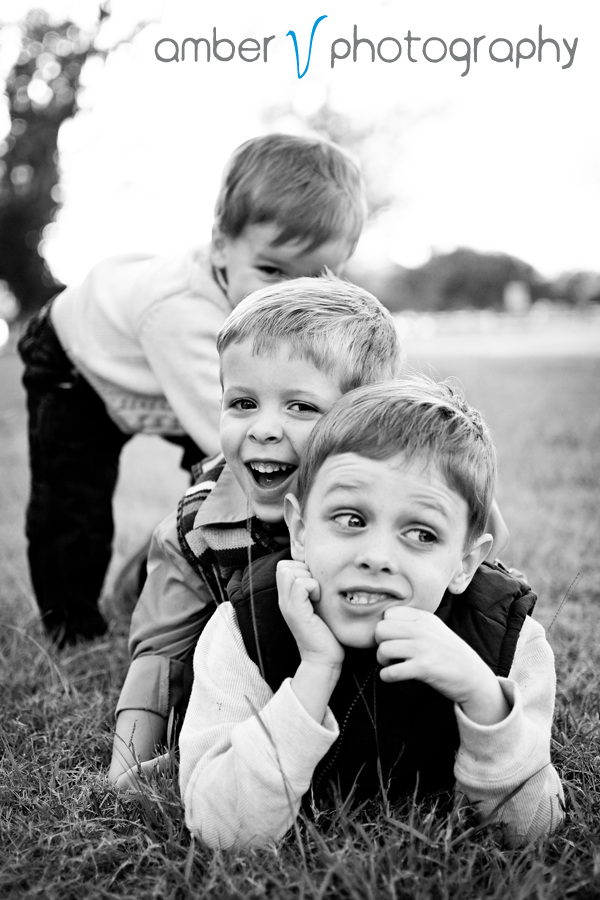 Amber V Photography: Guilbault Family - Boys! Boys! Boys!