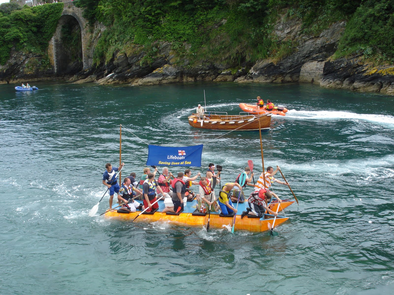 Cornwall Holiday after GCSEs 2010: Day 2 Busy Day Raft Race