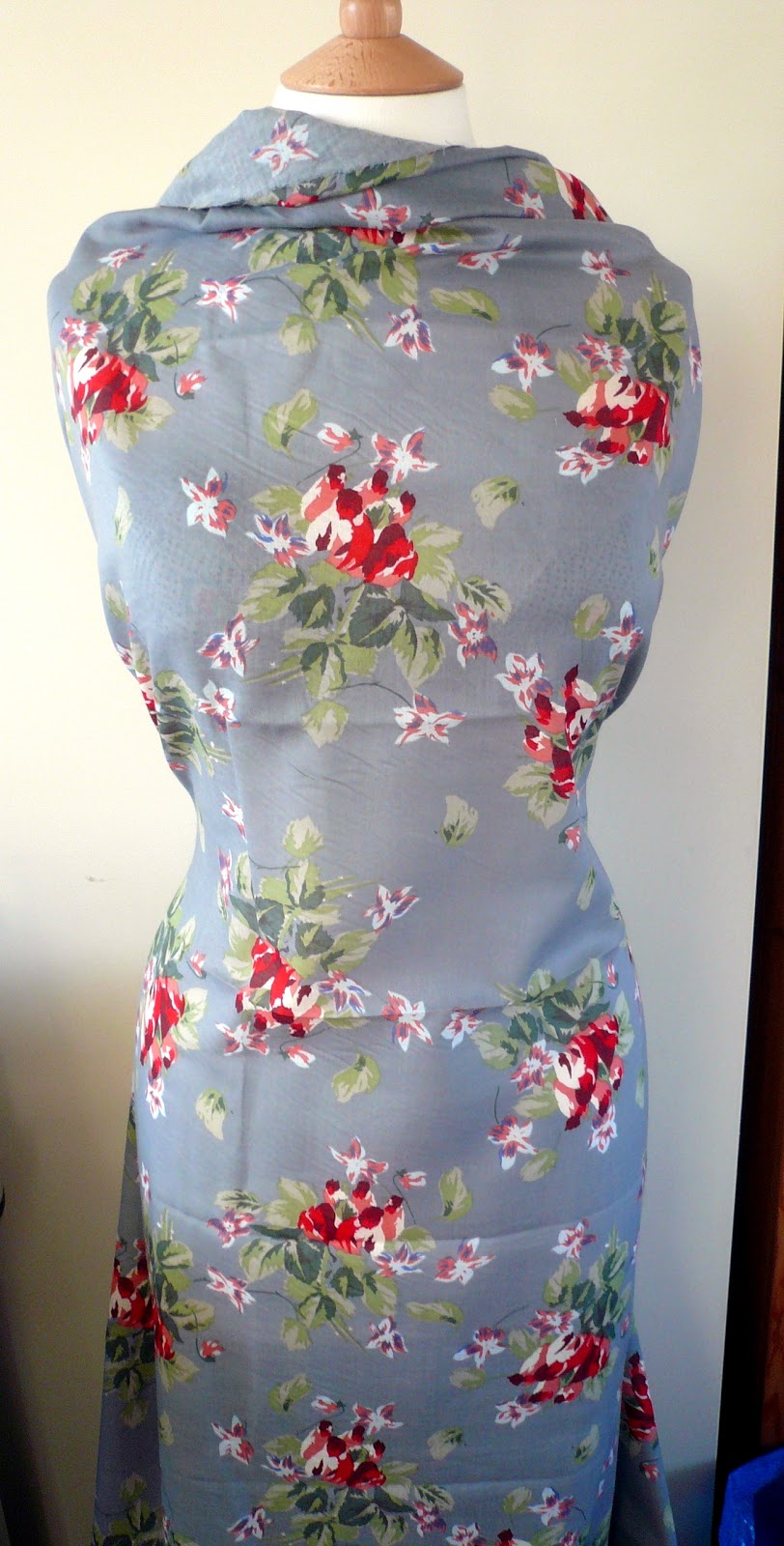 Handmade Jane: Fabric and pattern pairings...
