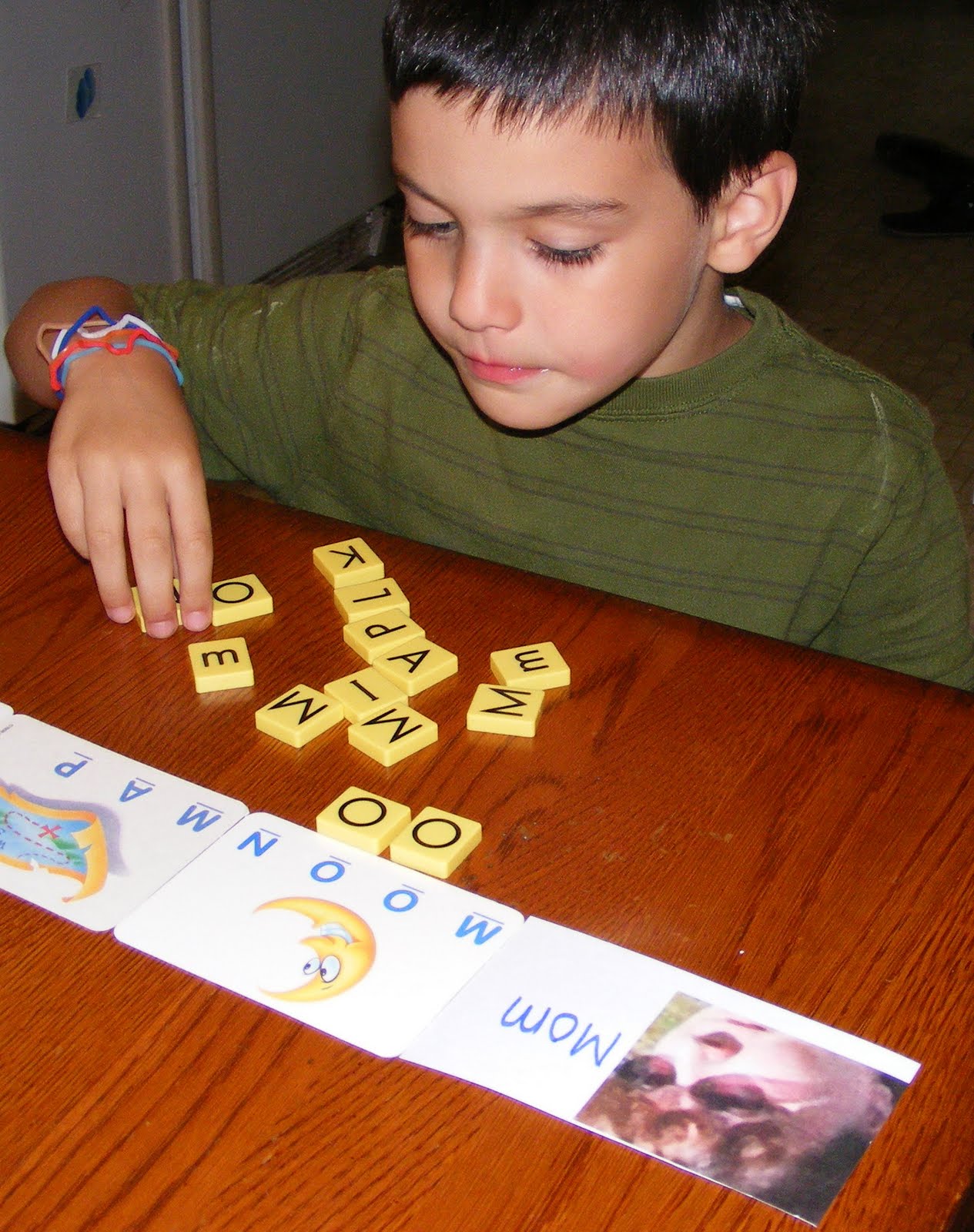 Ten kids and a Dog: Preschool Days---letter Mm---Week 5