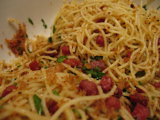 SOUNDING MY BARBARIC GULP!: "a cheap spaghetti supper"