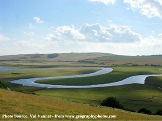 The Journey along Ganges River: At the middle course...