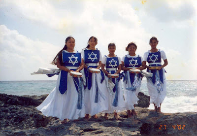 Trajes Para Danzas Judias