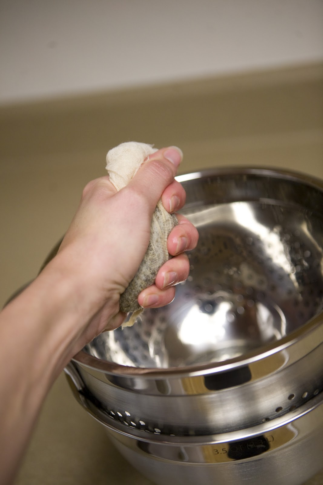 Backyard Farming: How to Make Herbal Tinctures