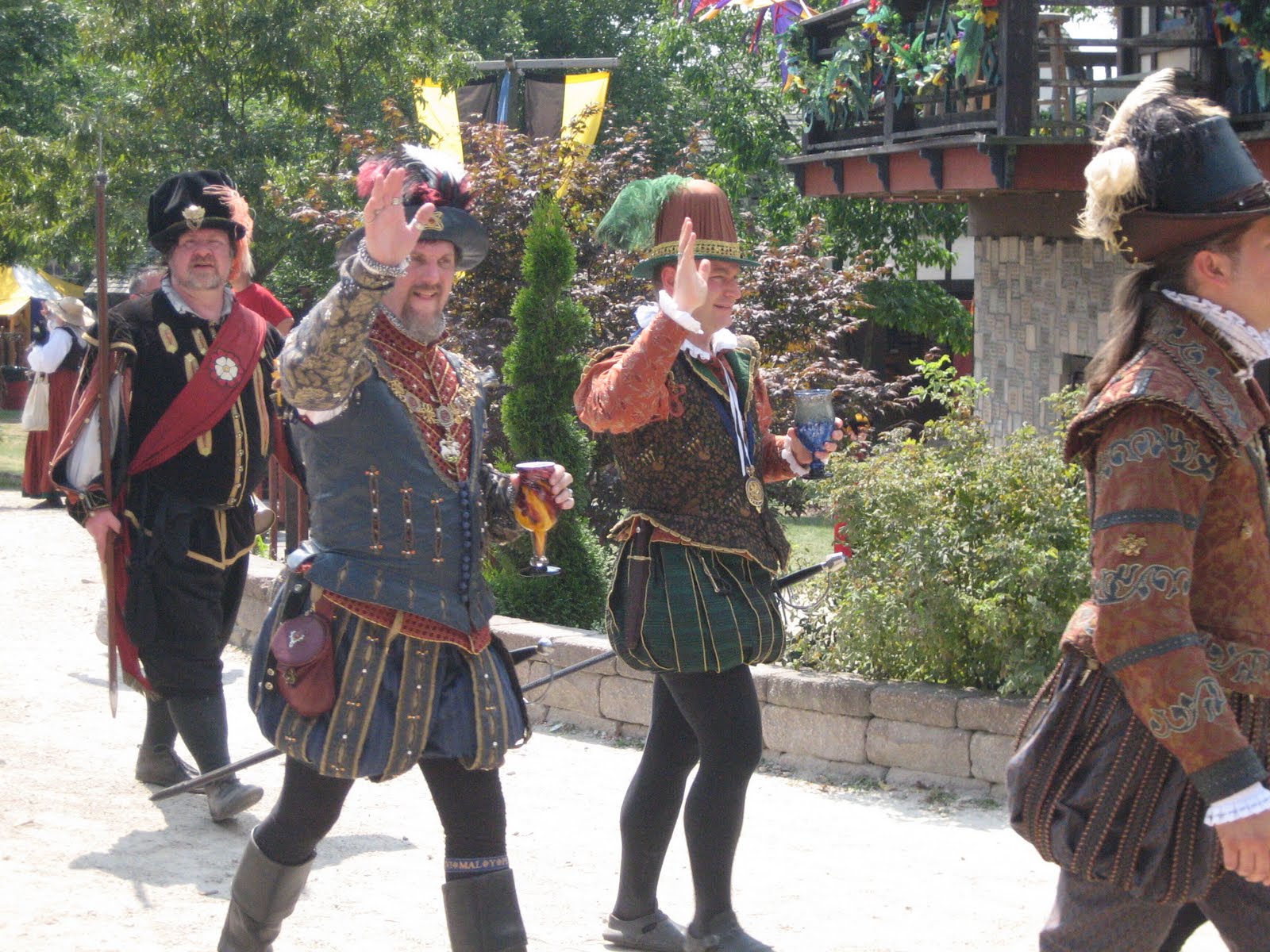 Le Beau Paon Victorien: Outdoor Wednesday: Renaissance Faire
