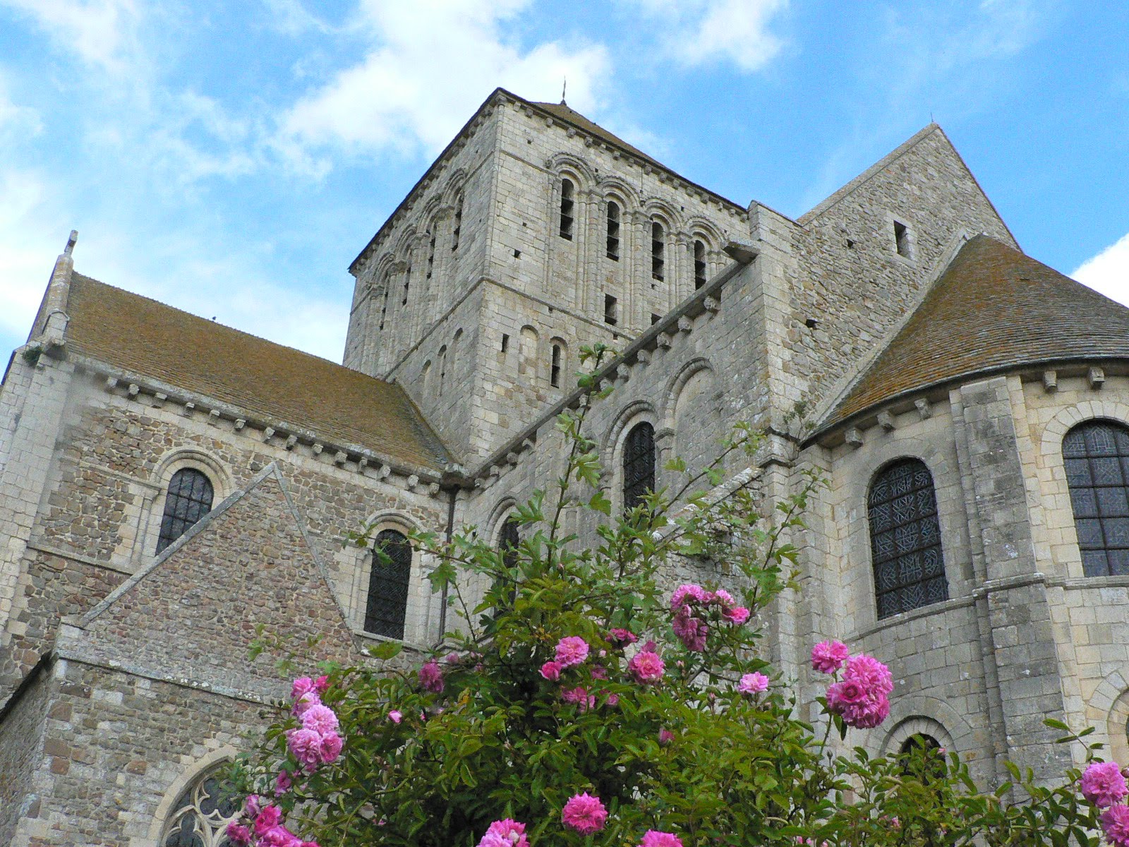 le promeneur du 68: L'Abbaye de Lessay : mille ans de dévastation, de ...