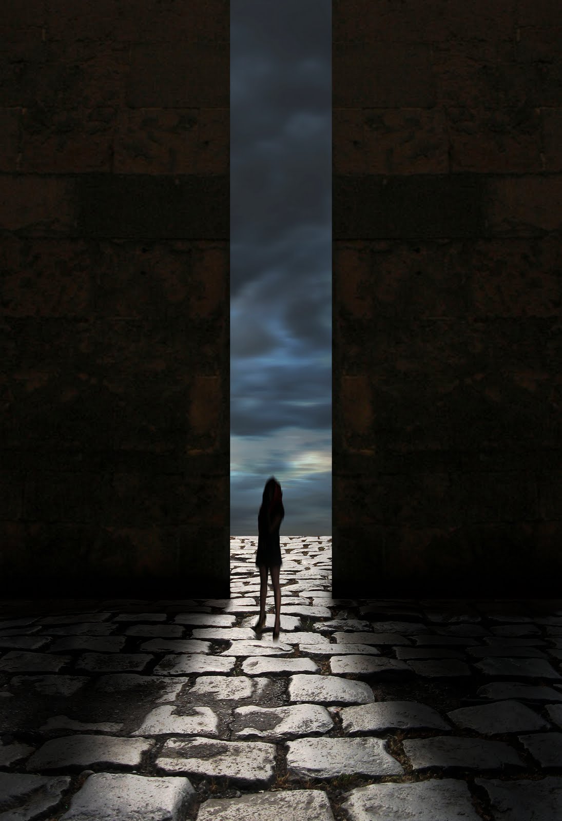 Dark Passageway | Chaos + Photography
