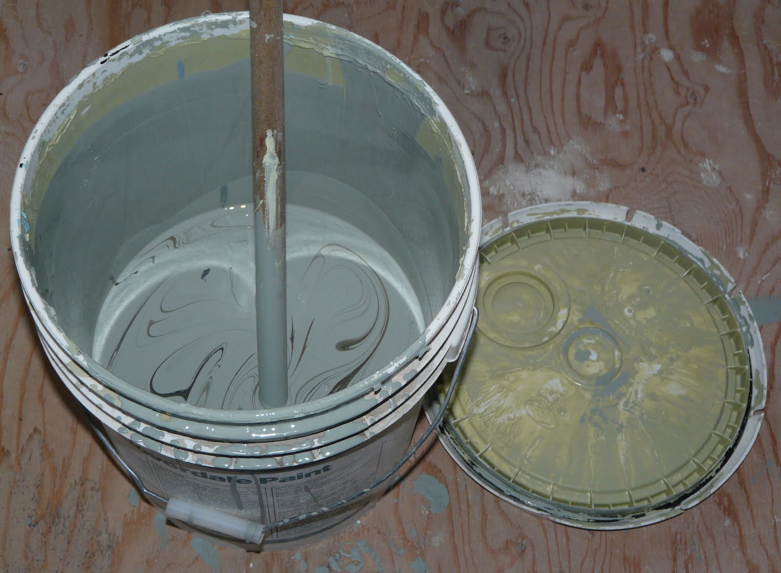 The Redneck Hillbillies: Choosing Paint Colors