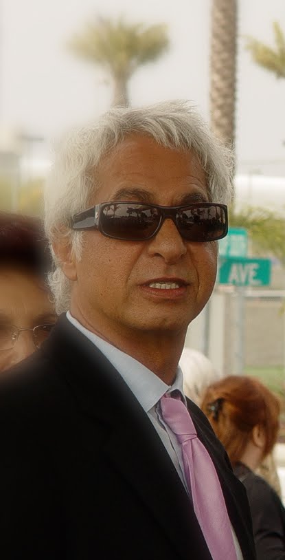 Speed of Life: Yossi Govrin's Monument to Donald Douglas and His Dog ...