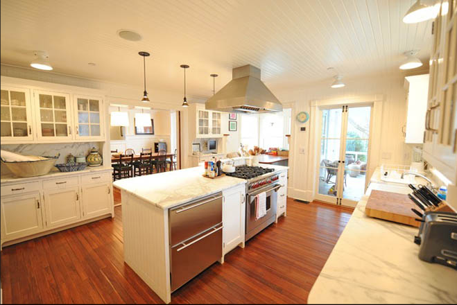 Richard Gere Sells His Hamptons Home for $5.9M | Celebrity Digs HQ