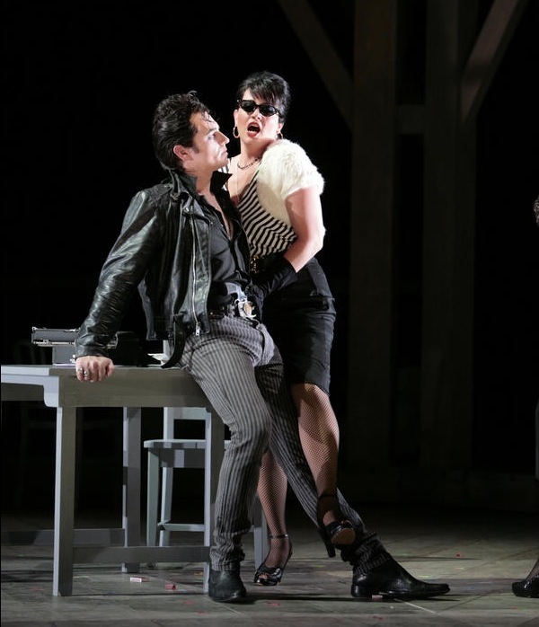 Shirtless Opera Singers: Battle of the Bulge: Ryan MacPherson