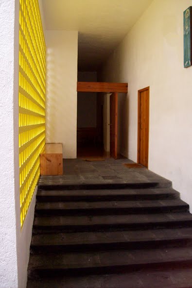 Architecture + Landscape: Capilla de las Capuchinas Sacramentarias, 1952-55