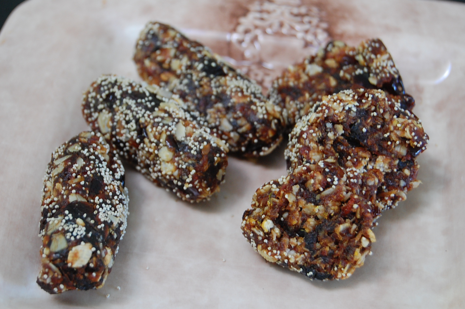 Nehal's Food and Garden: Khajur Paak or Khajur Rolls