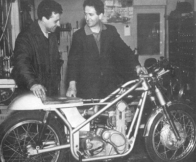 Mad Sunday Survivor : alma caferacer clubman ton-up y TT desde Triumph ...