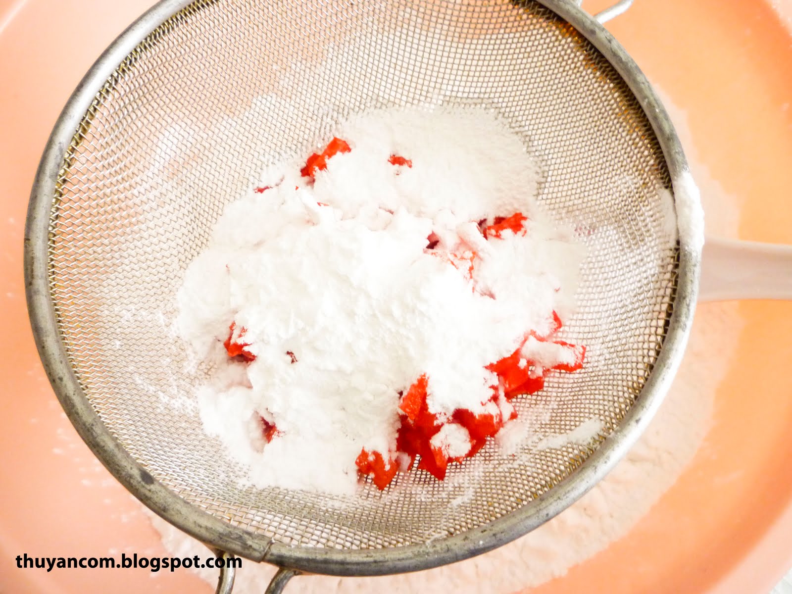 Blog of Salt: Che Suong Sa Hot Luu - Tapioca in Coconut Milk Desert