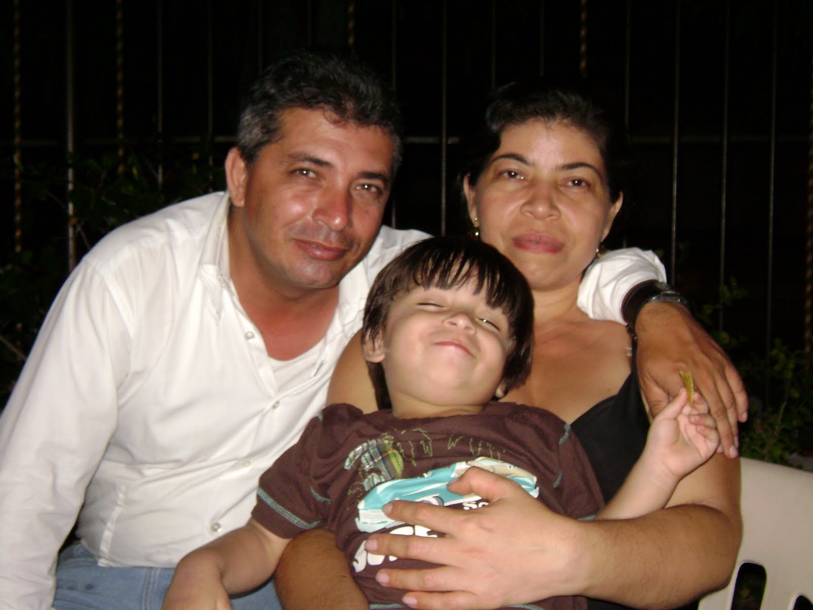 BIOGRAFIA PERIODISTICA Y FAMILIAR DE FERNANDO ANTONIO AWAD BLANCO ...